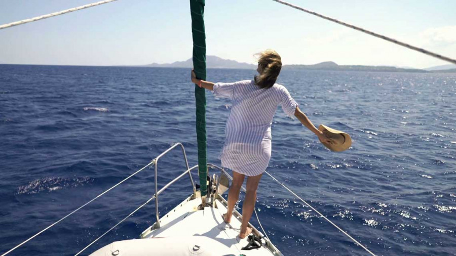 Sailing expectations vs. reality - Asta Yachting