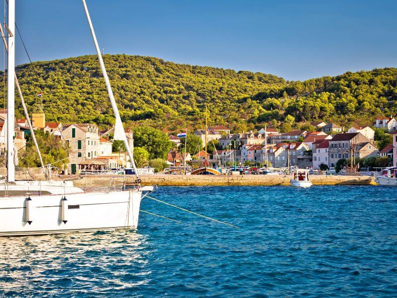 What to expect on our 7-day sailing southern route - Asta Yachting